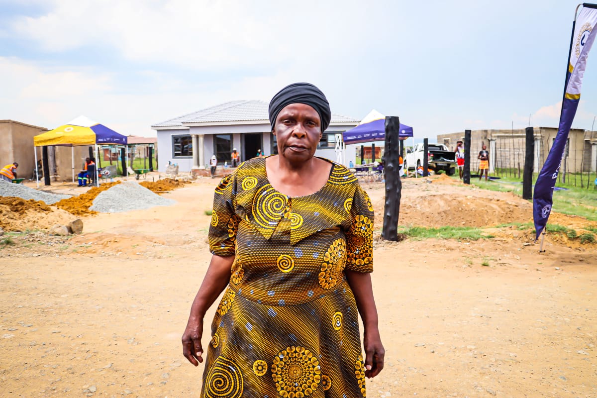 Uzowudlela emzini omusha uKhisimusi ugogo (74) - Purpose - Ezinohlonze ...
